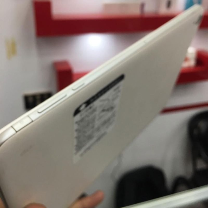 Kyocera Qua Tab Qz10 KYT33 | 3GB/32GB | Snapdragon 625 | Tablet