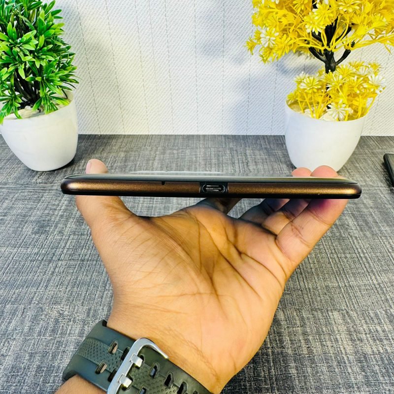 Kyocera Qua Tab | QZ8 (KYT32) Tablet | 3GB RAM | 32GB ROM | Qualcomm ...