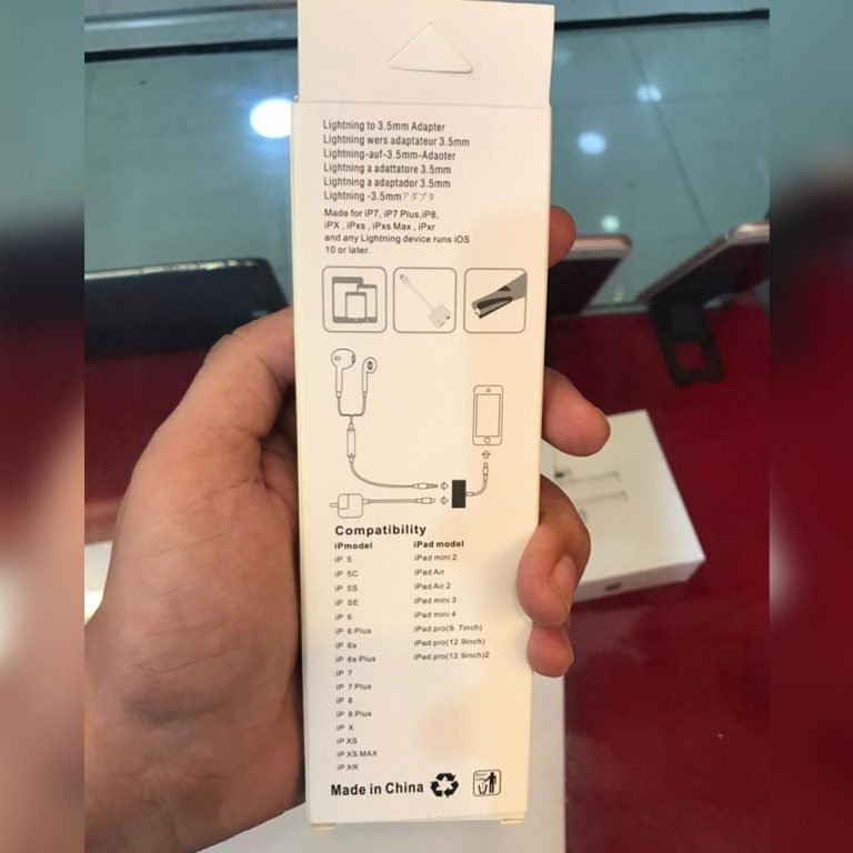 Dual Port Headphone Adapter | iPhone 7-Xs Max | 3.5mm Jack | Charger