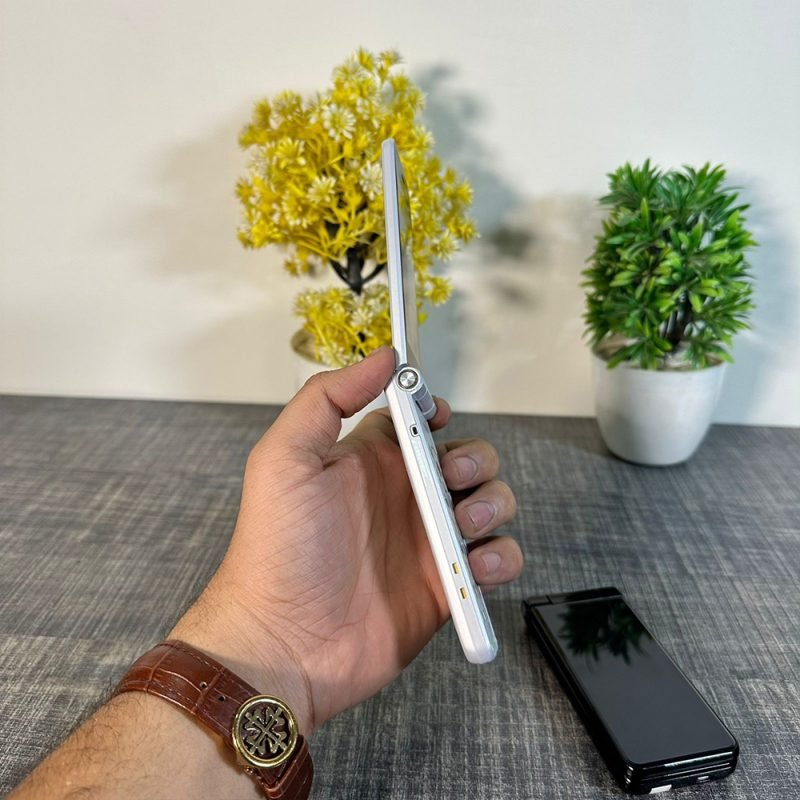 Sharp Aquos Keitai 2 | 8GB Storage | 1GB RAM | Qualcomm Snapdragon 210 ...